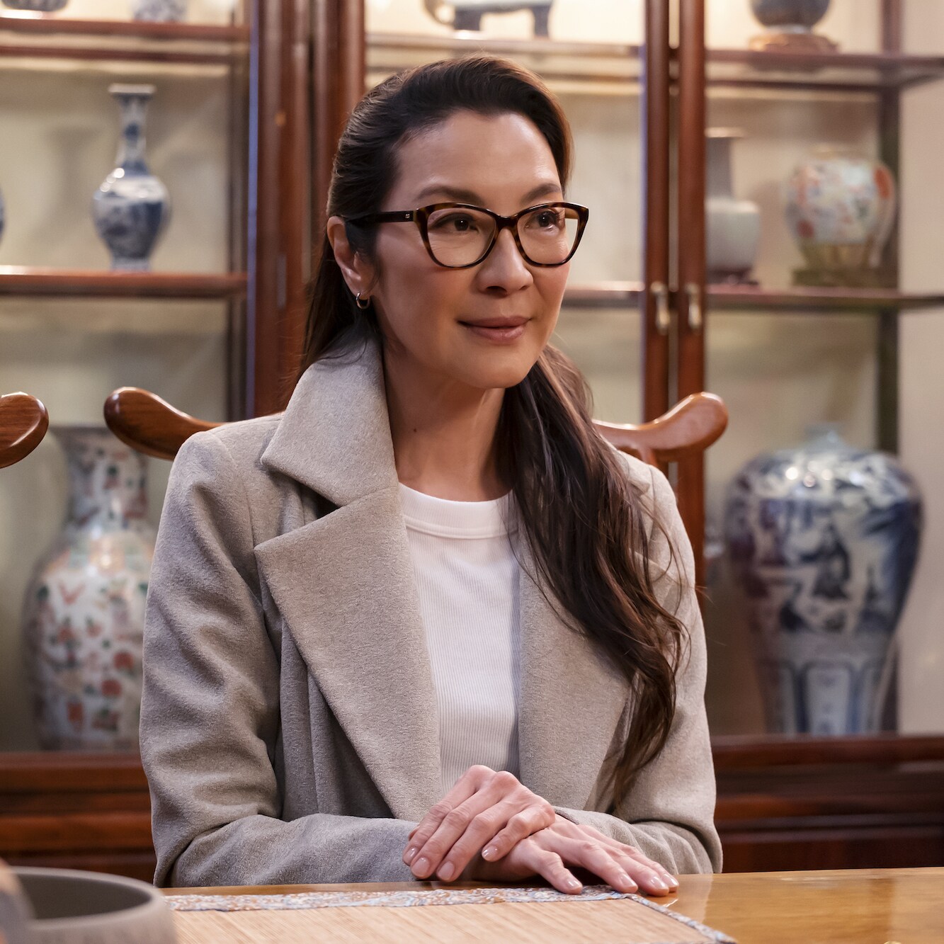 'Ni de Aquí, ni de China': ¿Cómo será la nueva serie con Michelle Yeoh ...