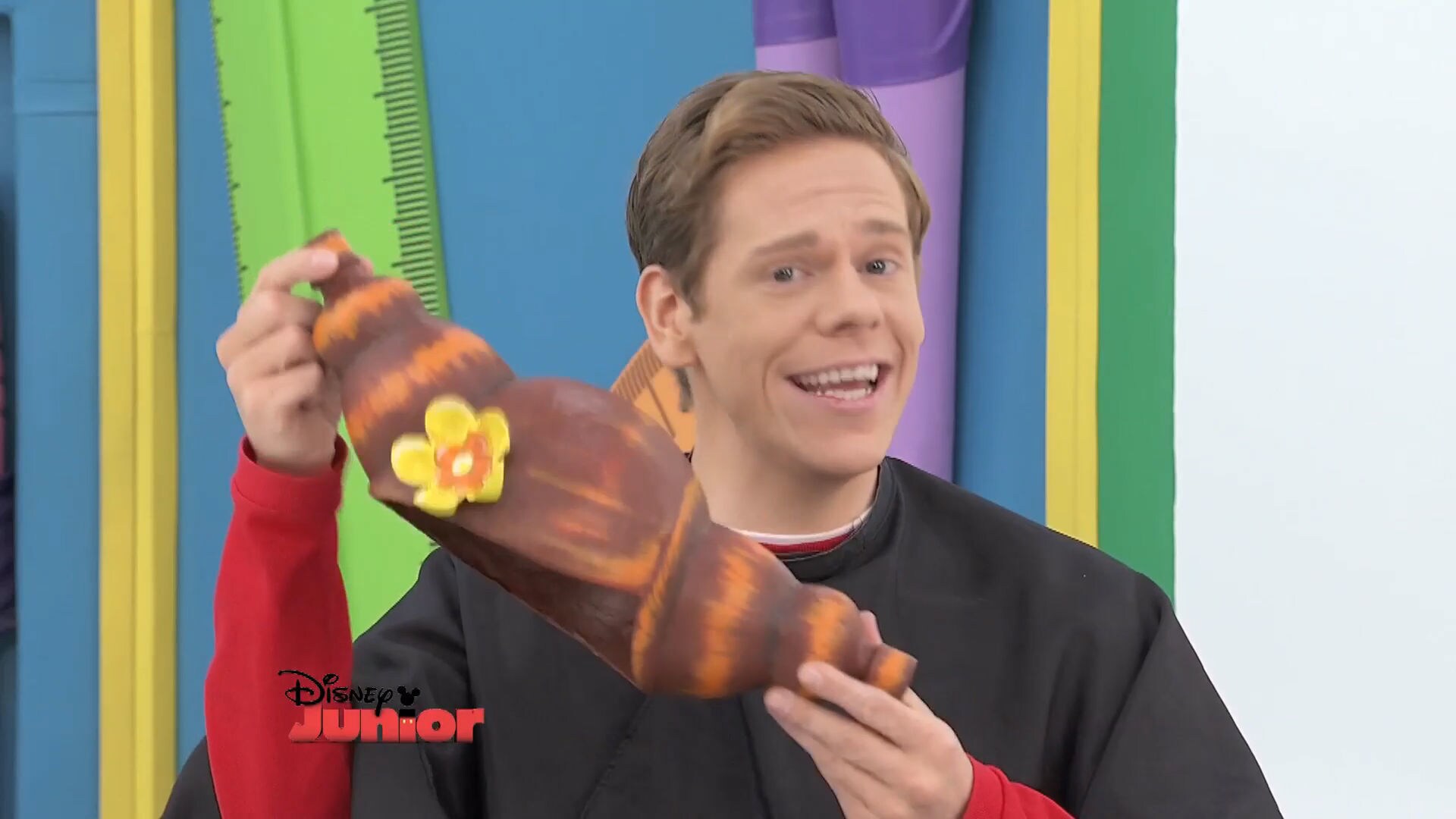 Art Attack | Disney Junior