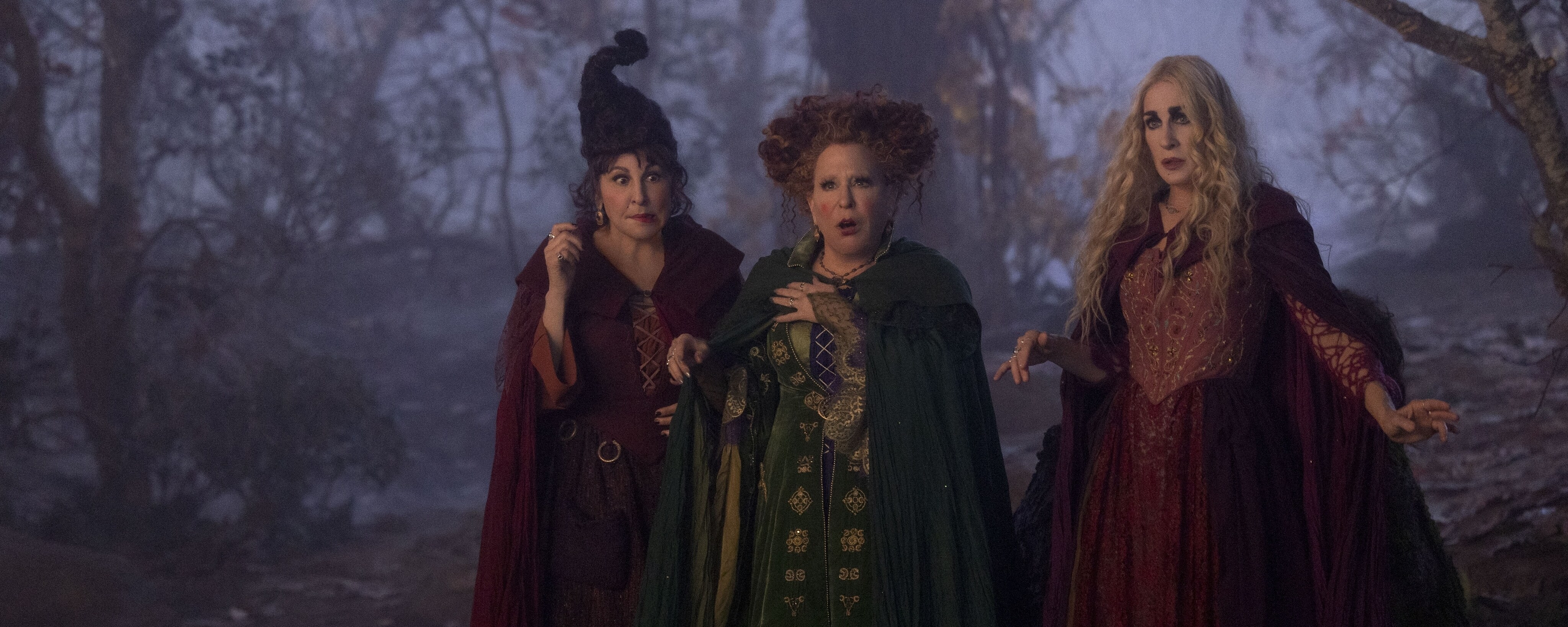 Onde assistir a 'Abracadabra 2' online? | Disney Brasil