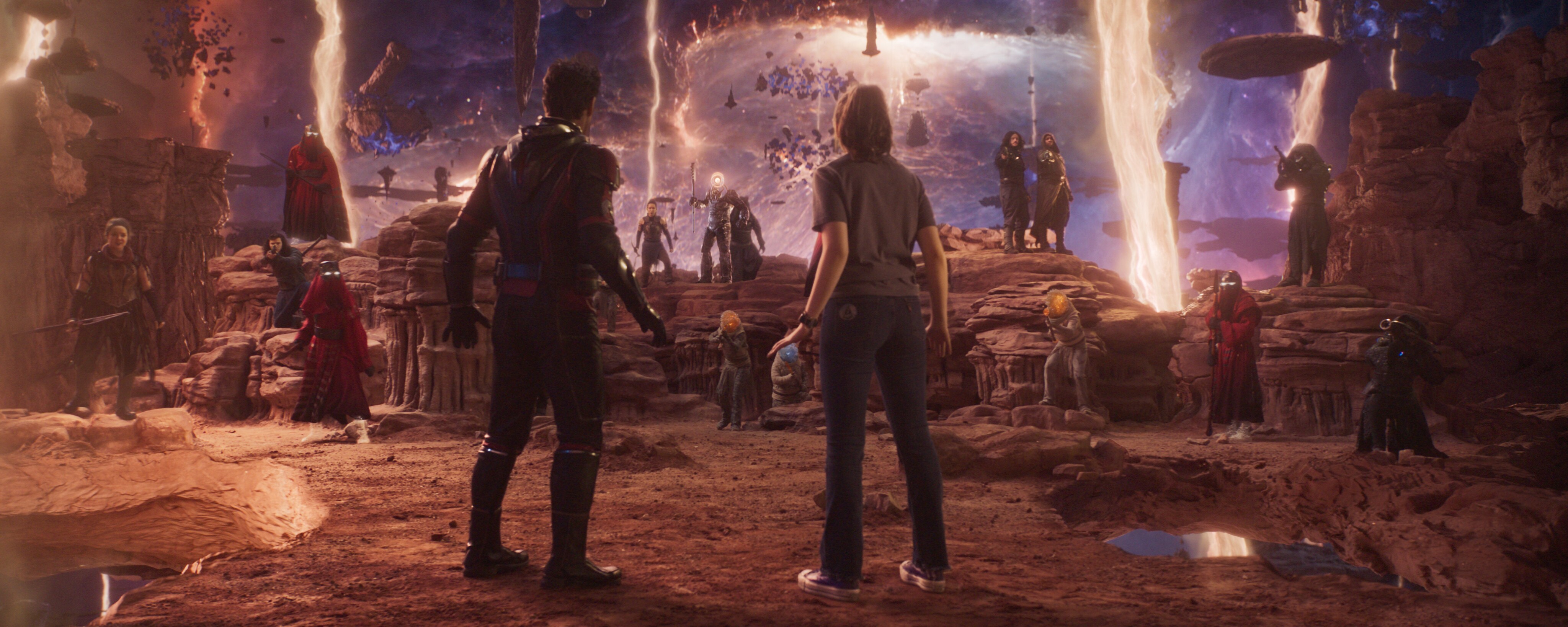 Como o Reino Quântico aparece em 'Homem-Formiga e a Vespa: Quantumania'? | Disney Brasil