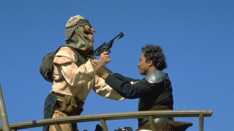 DL-18 Blaster Pistol | StarWars.com