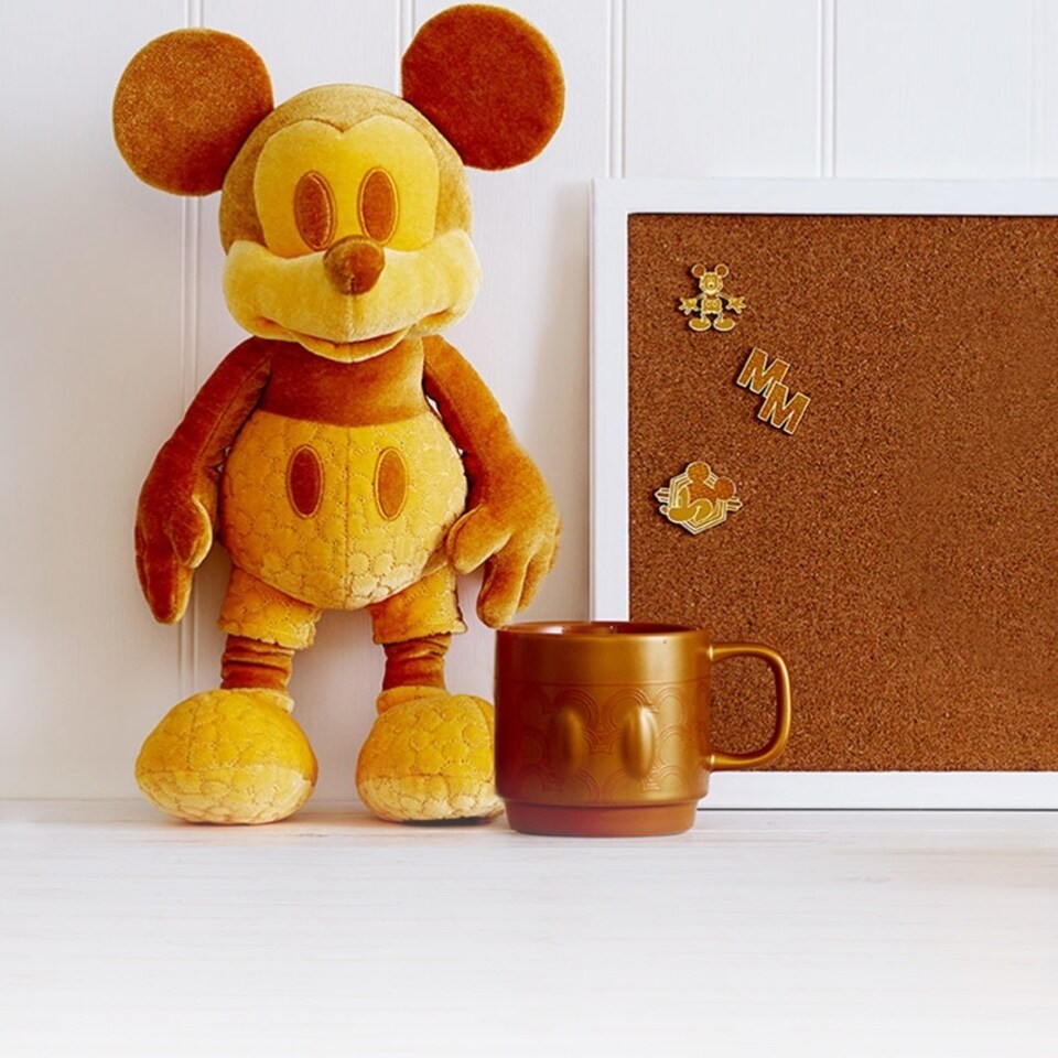 Mickey Mouse Memories Collection