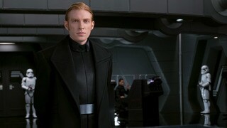 General Hux | StarWars.com