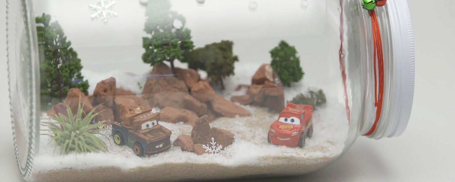 Cars: Winter Snow Globe | Disney News