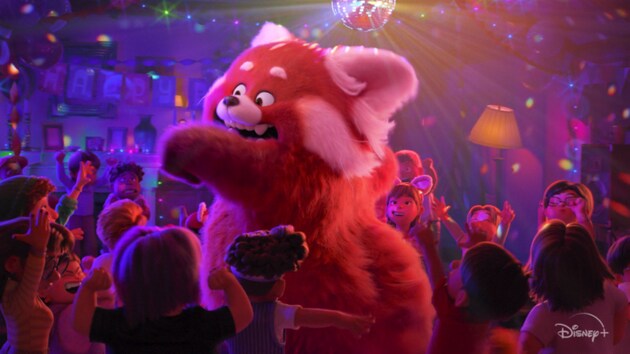 Red | Disponible 11 de marzo | Disney+ | Disney Latino