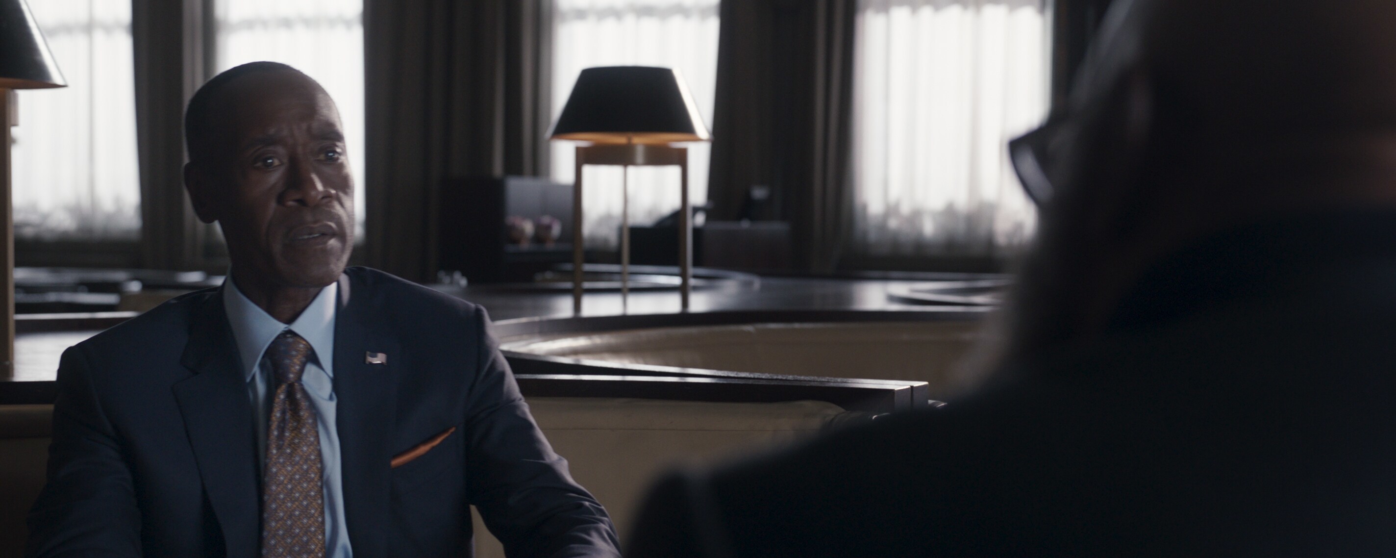 Don Cheadle y la sorprendente revelación de James Rhodes en 'Invasión ...