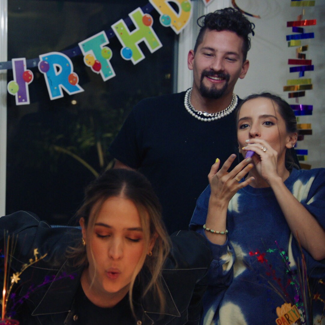 Quién es Sara Escobar en 'Los Montaner' | Disney Latino