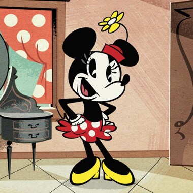 Global Fashion Icon Minnie Mouse Makes Her Mark on Hollywood | Disney News