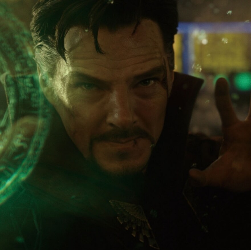 Dónde ver online todas las películas de Doctor Strange | Disney Latino