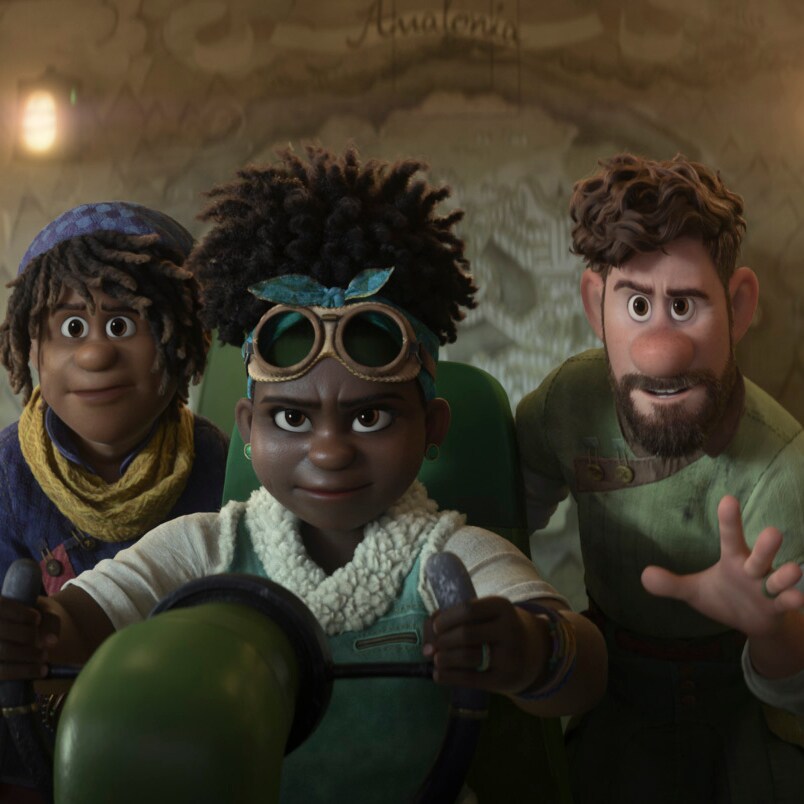 Dónde ver 'Un Mundo Extraño' online | Disney Latino